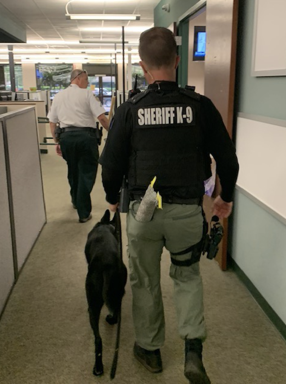 HCSO responds to bomb threat called into business | HCSO, Tampa, FL